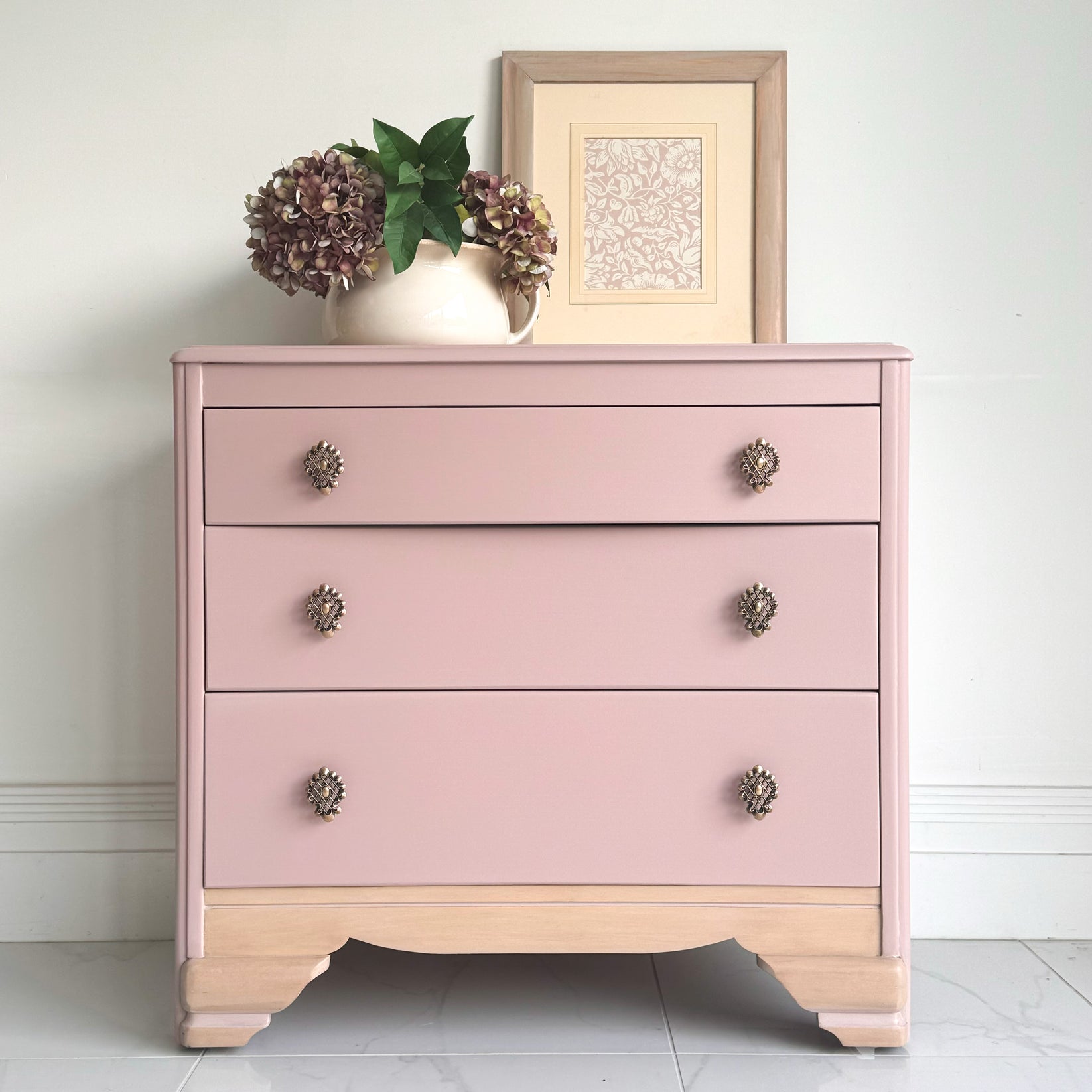 Suffolk Shell Furniture Paint - High Coverage, Durable | Small & Co ...